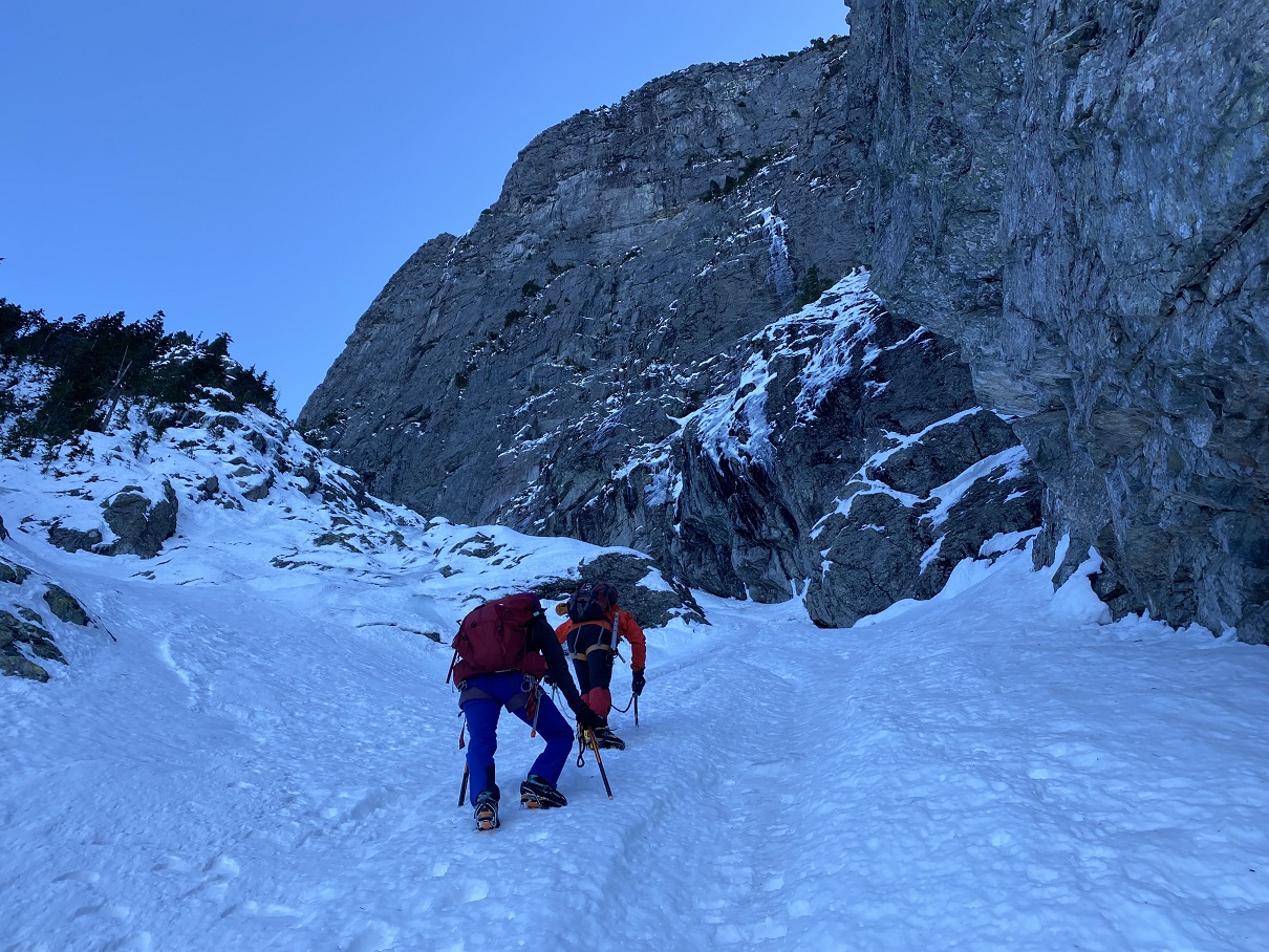 Mount Harvey North Ramp Winter Ascent